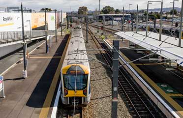 Papakura Bus and Train Station - Papakura Town Centre