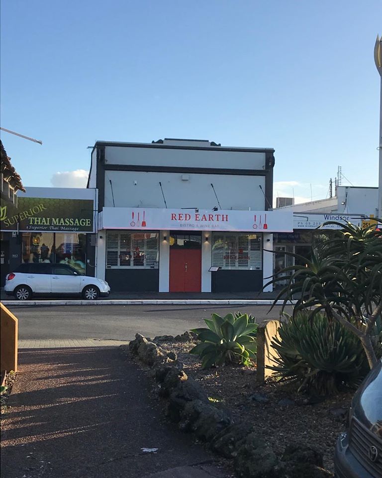 Red Earth Bistro and Wine Bar – Papakura Town Centre